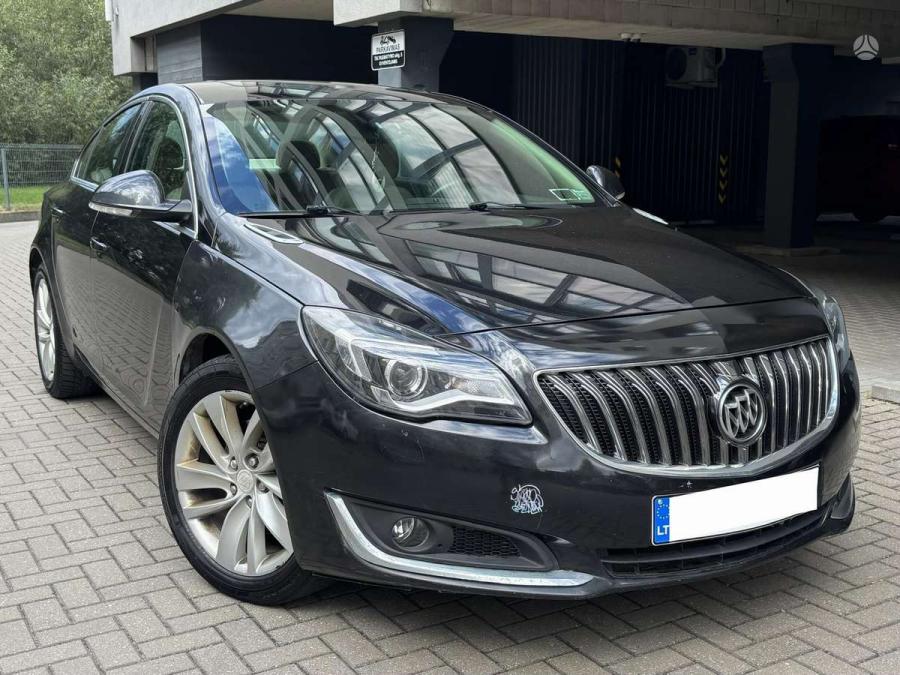Black Buick Regal 2015 in Kaunas, with an engine capacity of 2.00 L and mileage of 220 thousand km for 4000 €, photo 8 on AUTOMOTO.COM.LV