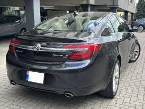 Black Buick Regal 2015 in Kaunas, with an engine capacity of 2.00 L and mileage of 220 thousand km for 4000 €, photo 9 on AUTOMOTO.COM.LV