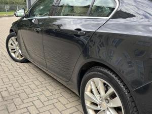 Black Buick Regal 2015 in Kaunas, with an engine capacity of 2.00 L and mileage of 220 thousand km for 4000 €, photo 12 on AUTOMOTO.COM.LV