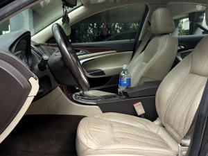 Black Buick Regal 2015 in Kaunas, with an engine capacity of 2.00 L and mileage of 220 thousand km for 4000 €, photo 14 on AUTOMOTO.COM.LV
