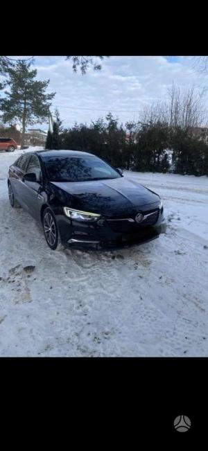 Black Buick Regal 2018 in Klaipeda, with an engine capacity of 2.00 L and mileage of 210 thousand km for 11500 €, photo  on AUTOMOTO.COM.LV