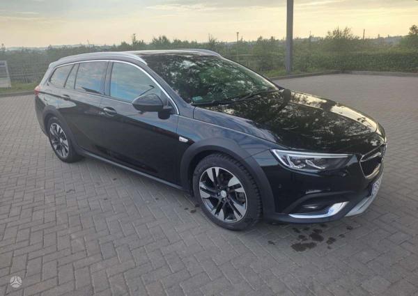 Melns Buick Regal 2019 Šilutė, ar dzinēja tilpumu 2.00 L un nobraukumu 54 tūkst. km par 12600 €, foto 2 vietnē AUTOMOTO.COM.LV