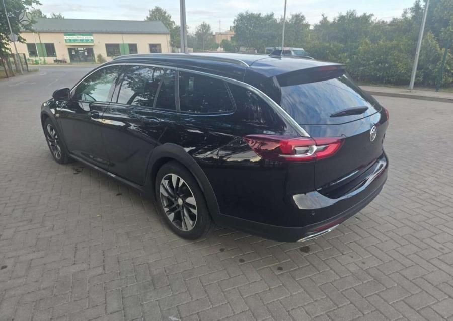 Melns Buick Regal 2019 Šilutė, ar dzinēja tilpumu 2.00 L un nobraukumu 54 tūkst. km par 12600 €, foto 5 vietnē AUTOMOTO.COM.LV