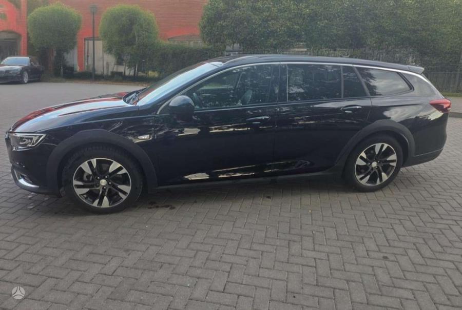 Melns Buick Regal 2019 Šilutė, ar dzinēja tilpumu 2.00 L un nobraukumu 54 tūkst. km par 12600 €, foto 9 vietnē AUTOMOTO.COM.LV