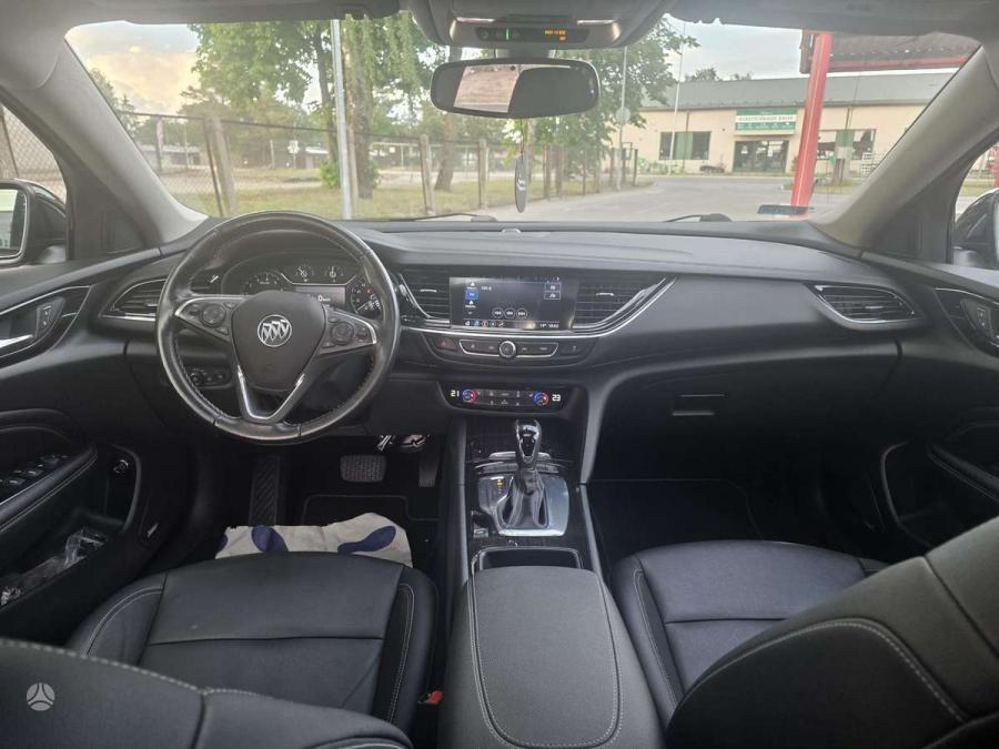 Melns Buick Regal 2019 Šilutė, ar dzinēja tilpumu 2.00 L un nobraukumu 54 tūkst. km par 12600 €, foto 10 vietnē AUTOMOTO.COM.LV