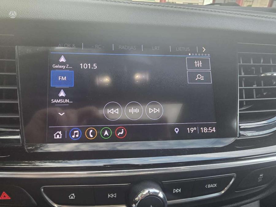 Melns Buick Regal 2019 Šilutė, ar dzinēja tilpumu 2.00 L un nobraukumu 54 tūkst. km par 12600 €, foto 15 vietnē AUTOMOTO.COM.LV