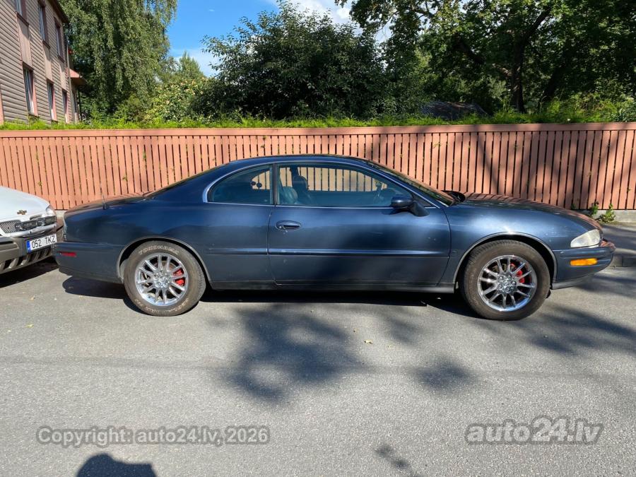 Zils Buick Riviera 1995 Tallina, ar dzinēja tilpumu 3.80 L un nobraukumu 180 tūkst. km par 900 €, foto 1 vietnē AUTOMOTO.COM.LV