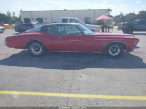 Red Buick Riviera 1971 in Klaipeda, with an engine capacity of 7.46 L and mileage of 61 thousand km for 14000 €, photo 13 on AUTOMOTO.COM.LV