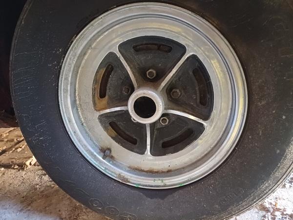 Sarkans Buick Riviera 1971 Elva, ar dzinēja tilpumu 7.50 L un nobraukumu 57 tūkst. km par 5000 €, foto 4 vietnē AUTOMOTO.COM.LV