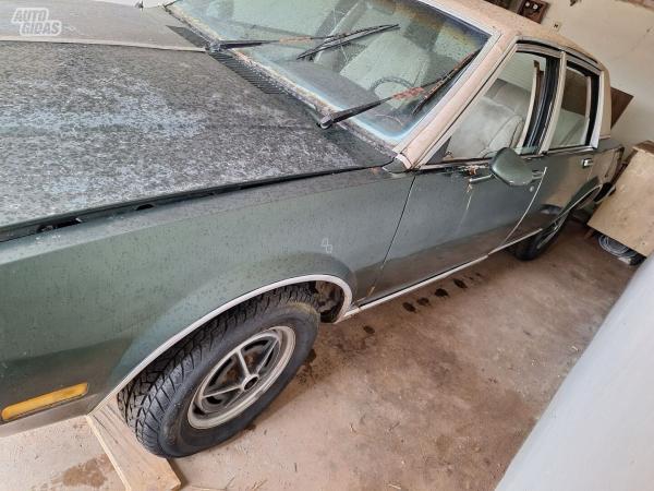 Buick Skylark 1981 Telšiai, ar dzinēja tilpumu 2.80 L un nobraukumu 125 tūkst. km par 1350 €, foto 3 vietnē AUTOMOTO.COM.LV