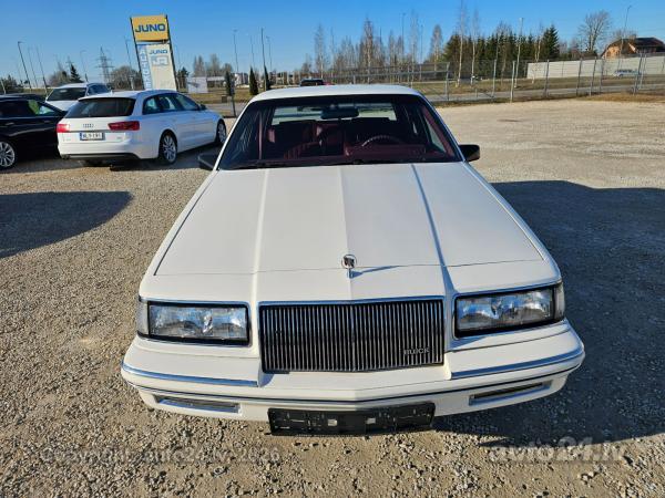 White Buick Skylark 1990 in Tartu, with an engine capacity of 3.30 L and mileage of 159 thousand km for 7490 €, photo 2 on AUTOMOTO.COM.LV