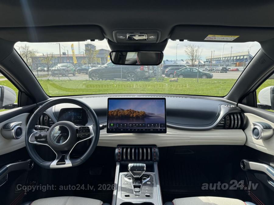 Grey BYD Atto 3 2022 in Tallinn, with an engine capacity of 0.00 L and mileage of 58 thousand km for 28990 €, photo 14 on AUTOMOTO.COM.LV