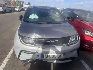 White BYD Dolphin 2025 in Prienai, with an engine capacity of 0.00 L and mileage of 27 thousand km for 11900 €, photo 4 on AUTOMOTO.COM.LV
