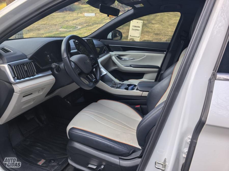BYD E5 2024 Aukštieji Rusokai, ar dzinēja tilpumu 1.50 L un nobraukumu 19 tūkst. km par 26500 €, foto 8 vietnē AUTOMOTO.COM.LV