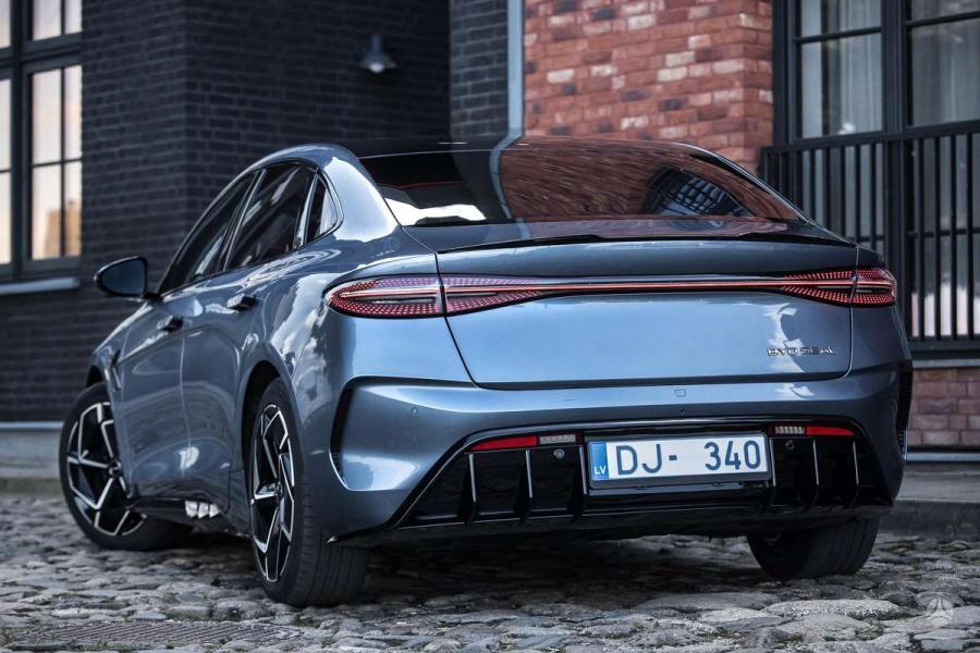 Grey BYD Seal 2024 in Jelgava, with an engine capacity of 0.00 L and mileage of 26 thousand km for 33900 €, photo 12 on AUTOMOTO.COM.LV