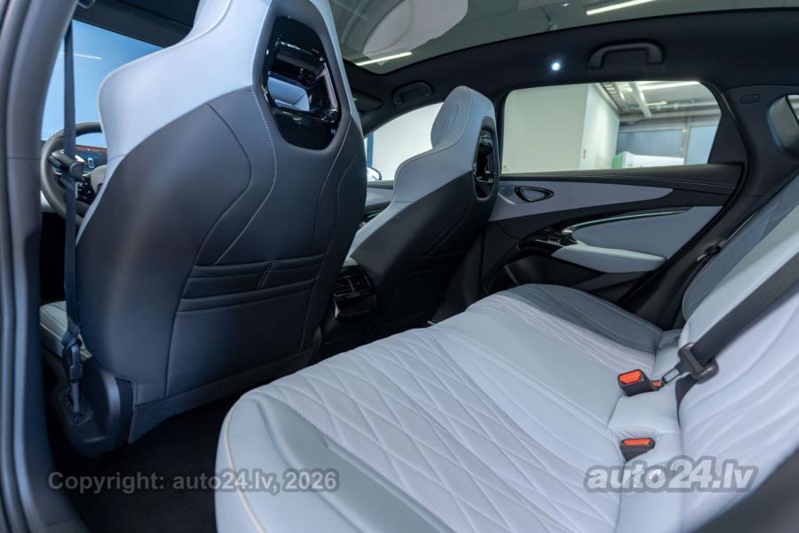 BYD Seal 2026 Tallina, ar dzinēja tilpumu 0.00 L un nobraukumu 19 tūkst. km par 45990 €, foto 11 vietnē AUTOMOTO.COM.LV
