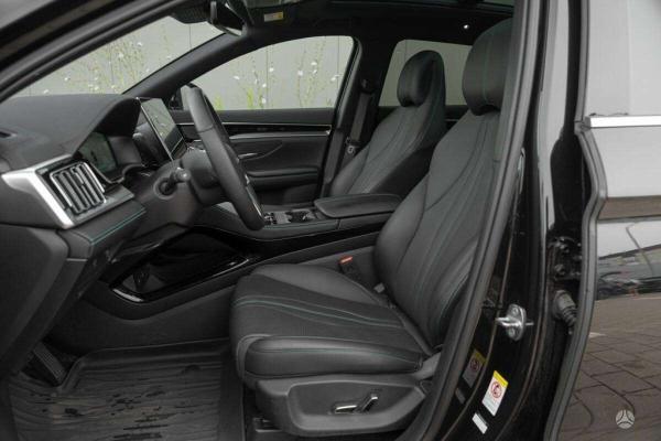 Black BYD Seal U 2025 in Vilnius, with an engine capacity of 0.00 L and mileage of 38 thousand km for 37000 €, photo 8 on AUTOMOTO.COM.LV