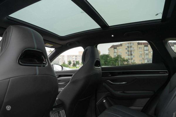 Black BYD Seal U 2025 in Vilnius, with an engine capacity of 0.00 L and mileage of 38 thousand km for 37000 €, photo 10 on AUTOMOTO.COM.LV