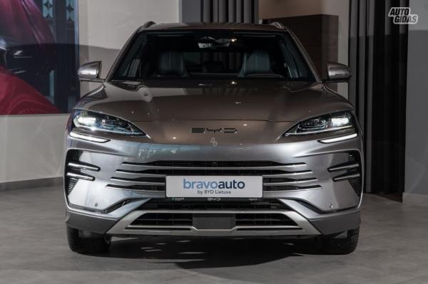 Black BYD Seal U 2025 in Kaunas, with an engine capacity of 1.50 L and mileage of 25 thousand km for 37992 €, photo 2 on AUTOMOTO.COM.LV