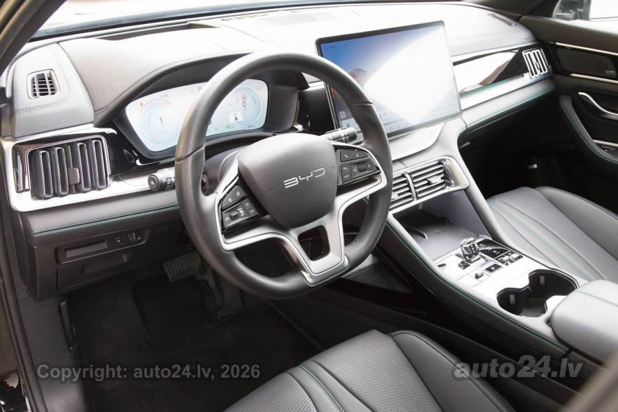 Melns BYD Seal U 2025 Tallina, ar dzinēja tilpumu 1.50 L un nobraukumu 9 tūkst. km par 34990 €, foto 11 vietnē AUTOMOTO.COM.LV