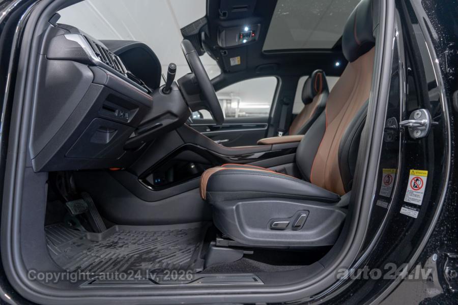 Black BYD Seal U 2026 in Tallinn, with an engine capacity of 1.50 L and mileage of 10 thousand km for 43990 €, photo 10 on AUTOMOTO.COM.LV