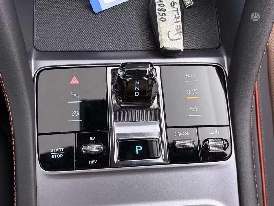 Blue BYD Seal U 2024 in Vilnius, with an engine capacity of 1.50 L and mileage of 8 thousand km for 32300 €, photo 20 on AUTOMOTO.COM.LV