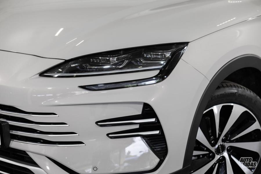 BYD Seal U 2025 Viļņa, ar dzinēja tilpumu 1.50 L un nobraukumu 16 tūkst. km par 38781 €, foto 7 vietnē AUTOMOTO.COM.LV