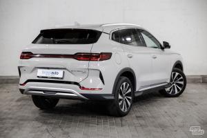BYD Seal U 2025 Viļņa, ar dzinēja tilpumu 1.50 L un nobraukumu 16 tūkst. km par 38781 €, foto 9 vietnē AUTOMOTO.COM.LV
