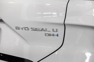 BYD Seal U 2025 Viļņa, ar dzinēja tilpumu 1.50 L un nobraukumu 16 tūkst. km par 38781 €, foto 10 vietnē AUTOMOTO.COM.LV