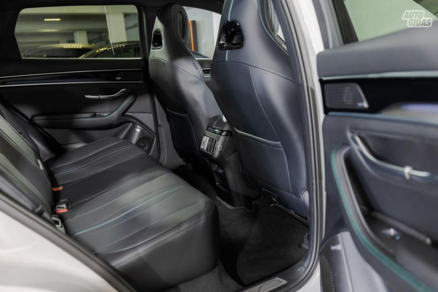 BYD Seal U 2025 Viļņa, ar dzinēja tilpumu 1.50 L un nobraukumu 16 tūkst. km par 38781 €, foto 17 vietnē AUTOMOTO.COM.LV