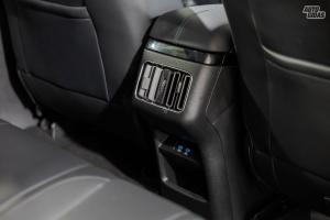 BYD Seal U 2025 Viļņa, ar dzinēja tilpumu 1.50 L un nobraukumu 16 tūkst. km par 38781 €, foto 18 vietnē AUTOMOTO.COM.LV