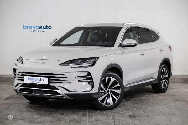 BYD Seal U 2025 in Vilnius, with an engine capacity of 1.50 L and mileage of 16 thousand km for 38781 €, photo 1 on AUTOMOTO.COM.LV