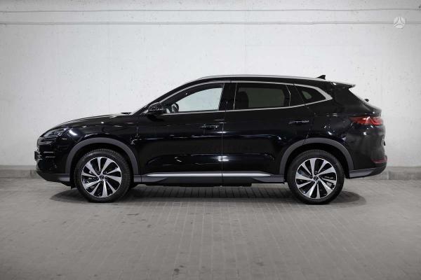 BYD Seal U 2025 in Vilnius, with an engine capacity of 1.50 L and mileage of 17 thousand km for 38781 €, photo 4 on AUTOMOTO.COM.LV