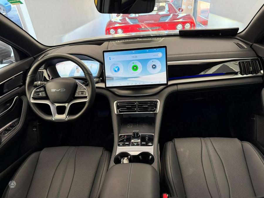 Grey BYD Seal U 2025 in Vilnius, with an engine capacity of 1.50 L and mileage of 13 thousand km for 33900 €, photo 13 on AUTOMOTO.COM.LV