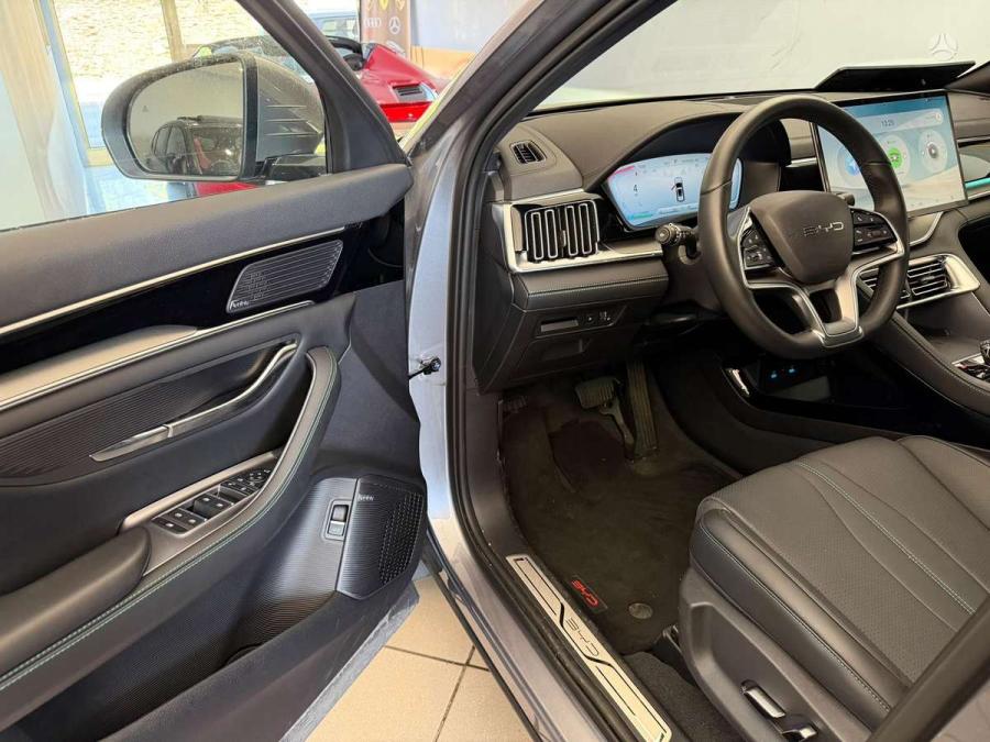 Grey BYD Seal U 2025 in Vilnius, with an engine capacity of 1.50 L and mileage of 13 thousand km for 33900 €, photo 14 on AUTOMOTO.COM.LV