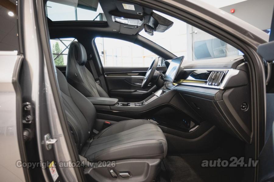 Pelēks BYD Seal U 2026 Tartu, ar dzinēja tilpumu 1.50 L un nobraukumu 0 tūkst. km par 38990 €, foto 12 vietnē AUTOMOTO.COM.LV