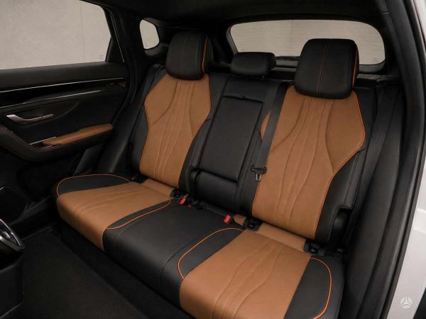 Balts BYD Seal U 2025 Viļņa, ar dzinēja tilpumu 1.50 L un nobraukumu 14 tūkst. km par 34980 €, foto 9 vietnē AUTOMOTO.COM.LV
