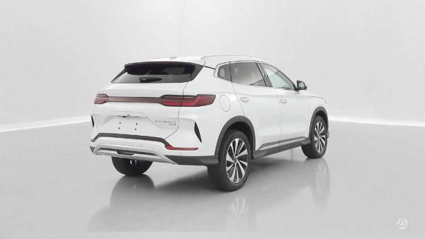 White BYD Seal U 2026 in Vilnius, with an engine capacity of 1.50 L and mileage of 0 thousand km for 35750 €, photo 4 on AUTOMOTO.COM.LV