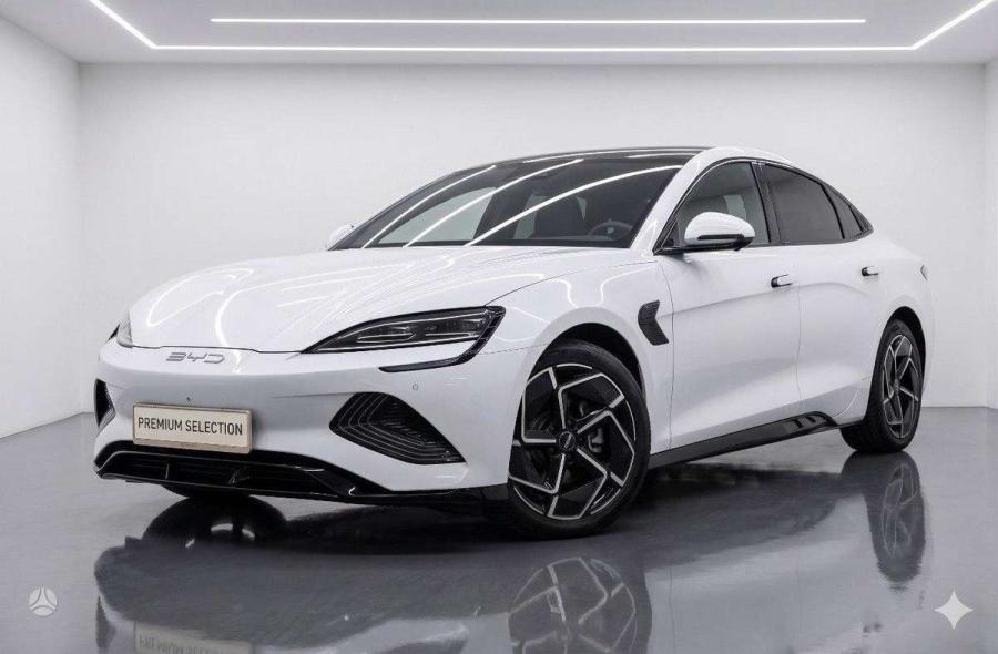 Balts BYD Seal 2024 Viļņa, ar dzinēja tilpumu 0.00 L un nobraukumu 42 tūkst. km par 32000 €, foto 1 vietnē AUTOMOTO.COM.LV