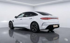 Balts BYD Seal 2024 Viļņa, ar dzinēja tilpumu 0.00 L un nobraukumu 42 tūkst. km par 32000 €, foto 6 vietnē AUTOMOTO.COM.LV