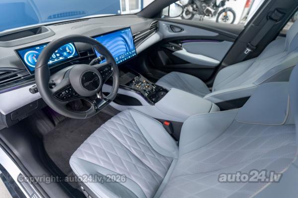 White BYD Seal 2025 in Tallinn, with an engine capacity of 0.00 L and mileage of 15 thousand km for 49990 €, photo 8 on AUTOMOTO.COM.LV