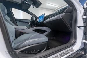 Белый БИД Seal 2025 в Таллин, объемом двигателя 0.00 л и пробегом 15 тыс. км за 49990 €, фото 13 на AUTOMOTO.COM.LV