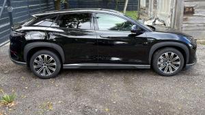 Black BYD Sealion 7 2025 in Jonava, with an engine capacity of 0.00 L and mileage of 10 thousand km for 25600 €, photo 9 on AUTOMOTO.COM.LV
