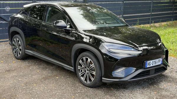 Melns BYD Sealion 7 2025 Jonava, ar dzinēja tilpumu 0.00 L un nobraukumu 10 tūkst. km par 25600 €, foto 9 vietnē AUTOMOTO.COM.LV