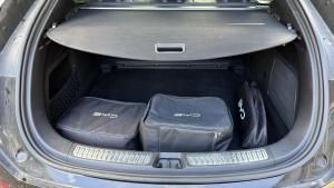 Black BYD Sealion 7 2025 in Jonava, with an engine capacity of 0.00 L and mileage of 10 thousand km for 25600 €, photo 17 on AUTOMOTO.COM.LV