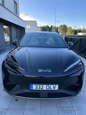 Melns BYD Sealion 7 2025 Tallina, ar dzinēja tilpumu 0.00 L un nobraukumu 14 tūkst. km par 55800 €, foto 7 vietnē AUTOMOTO.COM.LV