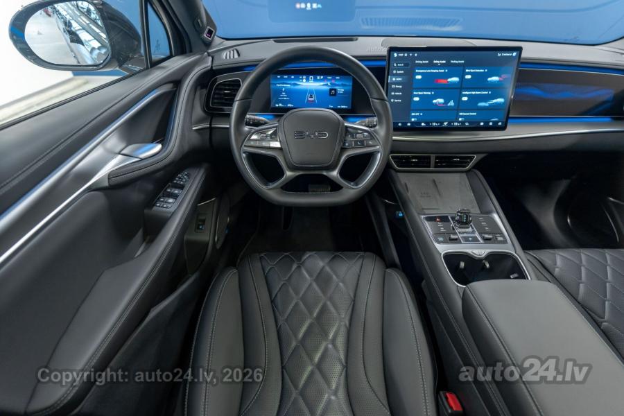 Melns BYD Sealion 7 2026 Tallina, ar dzinēja tilpumu 0.00 L un nobraukumu 18 tūkst. km par 58990 €, foto 14 vietnē AUTOMOTO.COM.LV