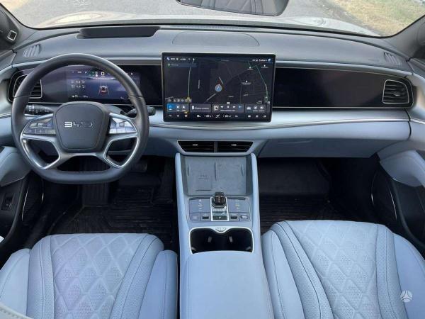 Zils BYD Sealion 7 2024 Viļņa, ar dzinēja tilpumu 0.00 L un nobraukumu 16 tūkst. km par 49999 €, foto 7 vietnē AUTOMOTO.COM.LV