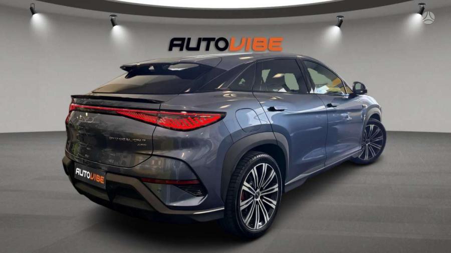 Blue BYD Sealion 7 2024 in Vilnius, with an engine capacity of 0.00 L and mileage of 16 thousand km for 49989 €, photo 6 on AUTOMOTO.COM.LV