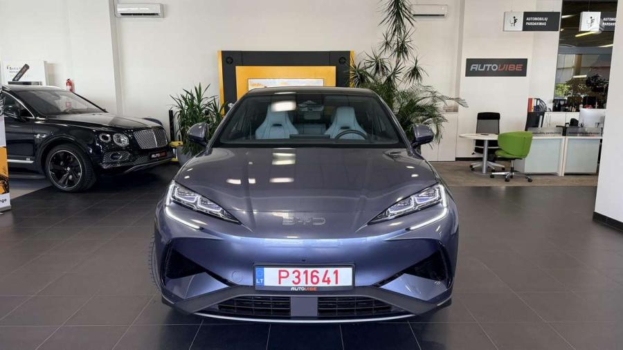 Blue BYD Sealion 7 2024 in Vilnius, with an engine capacity of 0.00 L and mileage of 16 thousand km for 49989 €, photo 18 on AUTOMOTO.COM.LV